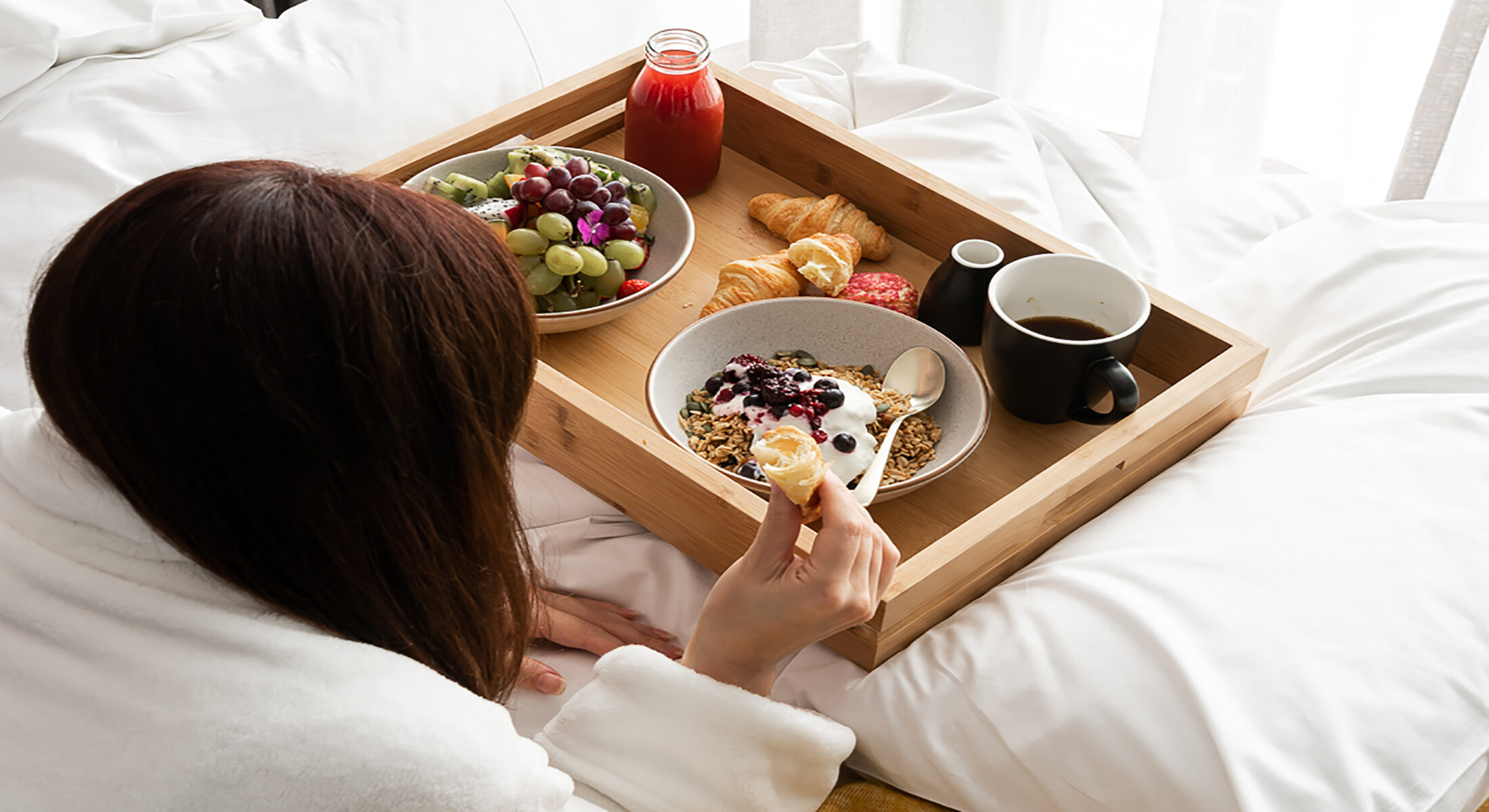 24hr Room Service | Novotel Perth Murray Street | Hotel Perth